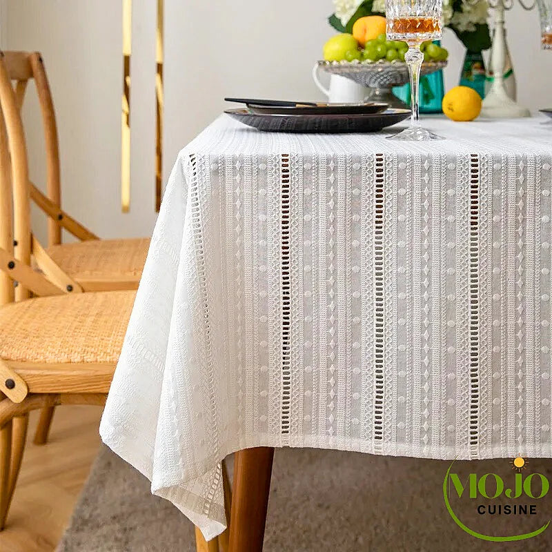 Nappe brodée Nieve – Mojo Cuisine