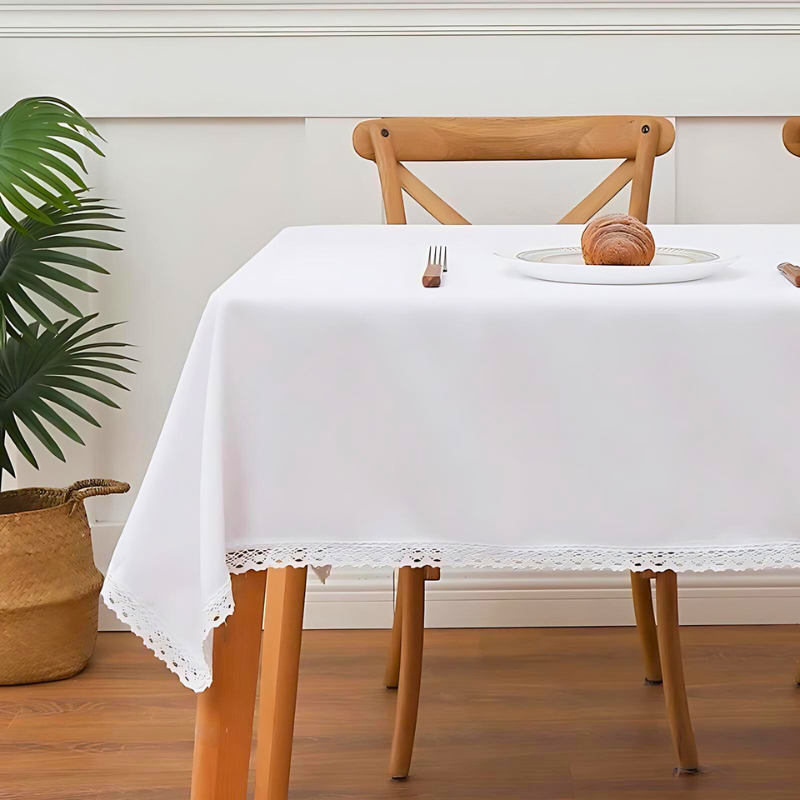 Nappe de table blanche à dentelle – Mojo Cuisine